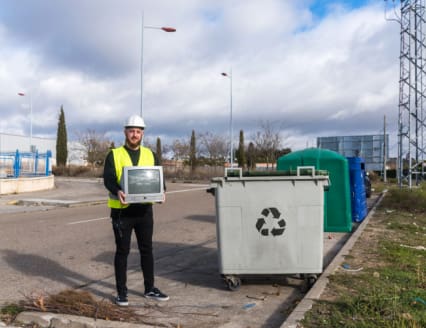 E-Waste Management: The Ultimate Guide | SafetyCulture