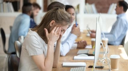 Salud mental en el trabajo: Una breve guía | SafetyCulture