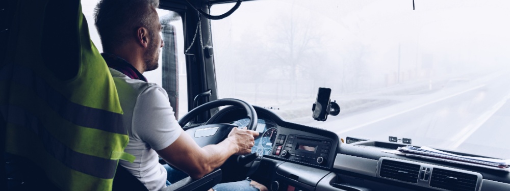 6 Best Driver Behavior Monitoring Systems Safetyculture